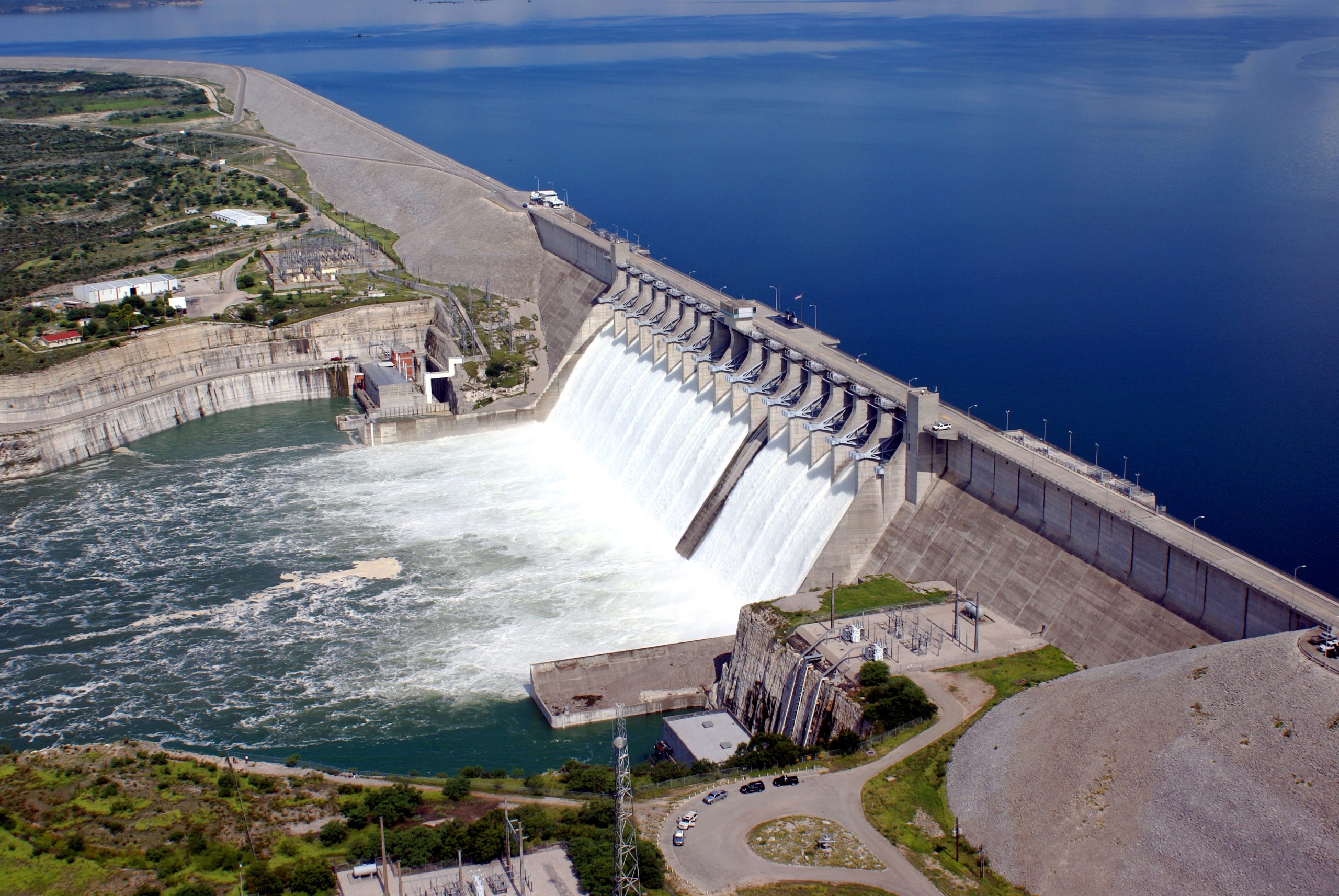 Presa La Amistad - TECHNOPROJECT