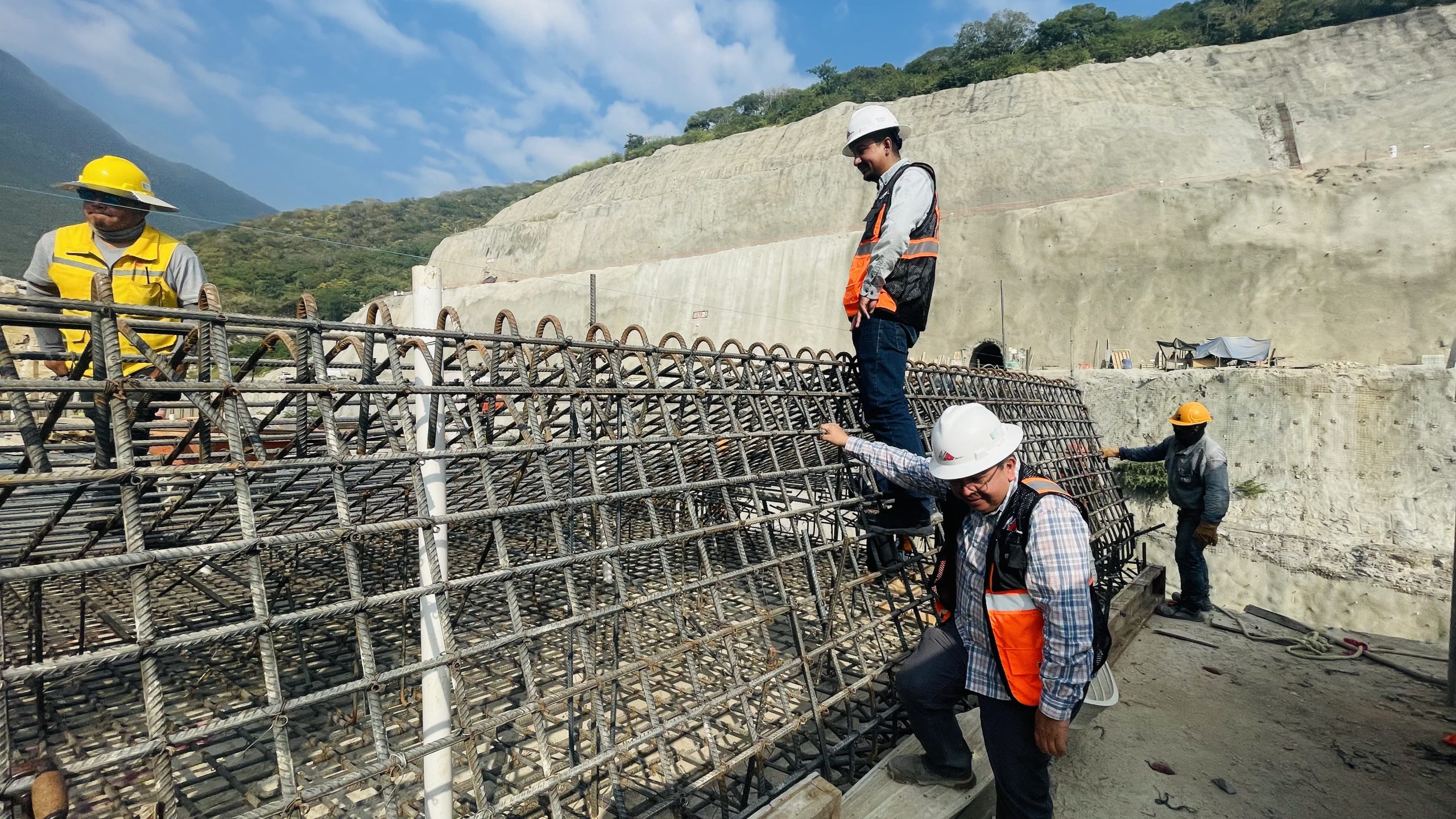 Proyecto Hidroeléctrico Chicoasén II (FASE II) - TECHNOPROJECT